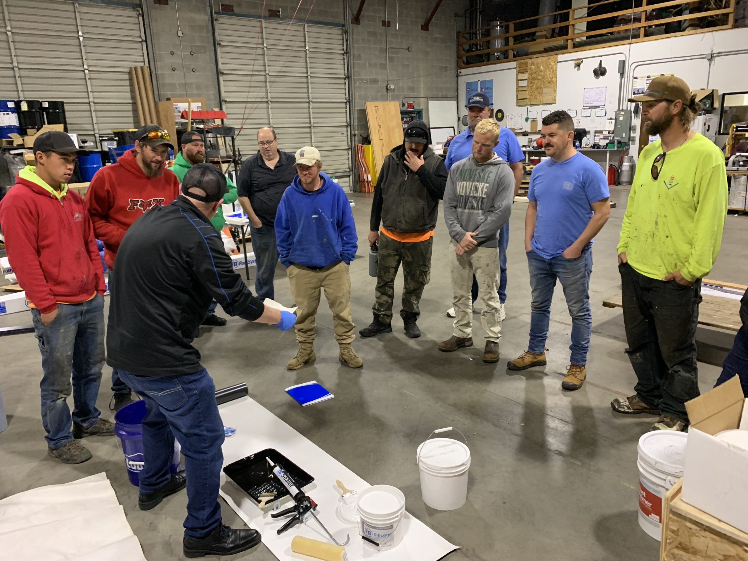 Choosing a Roofing Contractor: 7 Key Factors to Consider